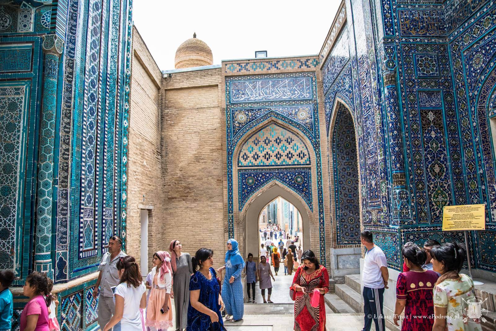 Samarkanda (Uzbekistan) - Aleja Gwiazd i uzbecki cmentarz